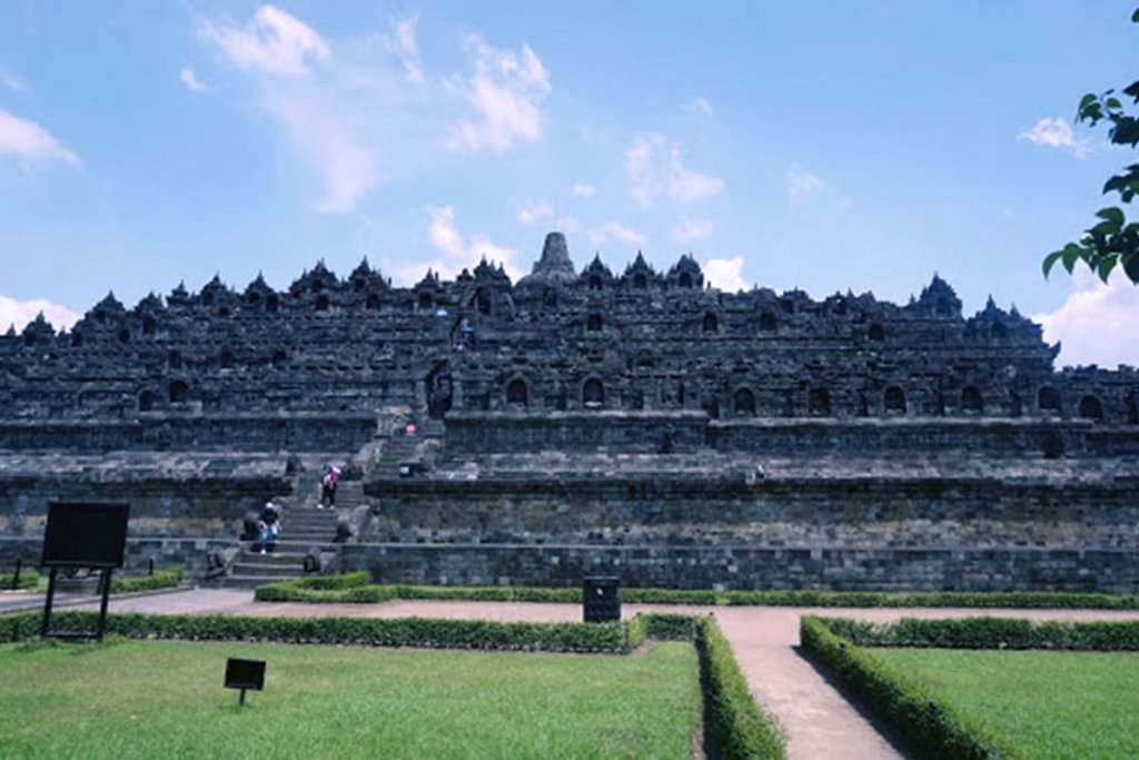 Candi Borobudur | Lokasi, Akses dan Harga Tiket Masuk | WidyaLoka Wisata